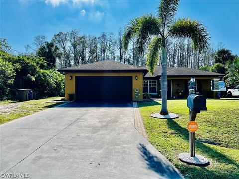 3319 38th St W, Lehigh Acres, FL 33971 | 34 Photos | MLS #222088004 - Movoto