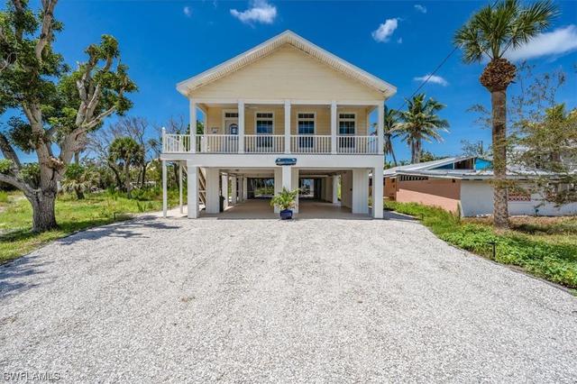 5830 Lauder St, Fort Myers Beach, FL 33931 | 48 Photos - Movoto