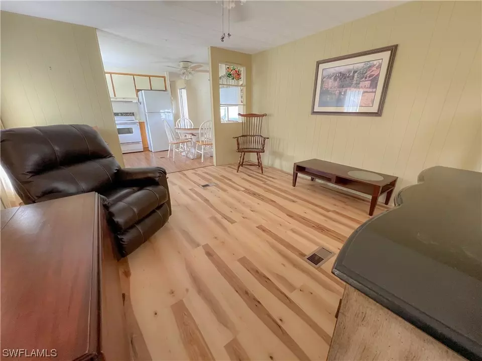 2009 Colby Ct, Naples, FL 34110 | 26 Photos - Movoto