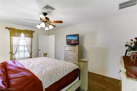 2721 SW 2nd Ct, Cape Coral, FL 33914 | 37 Photos - Movoto