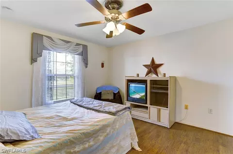 2721 SW 2nd Ct, Cape Coral, FL 33914 | 37 Photos - Movoto