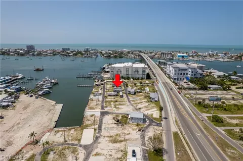 19281 San Carlos Blvd, Fort Myers Beach, FL 33931 | 31 Photos - Movoto