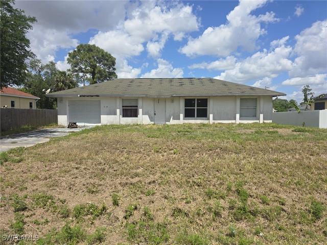 2912 11th St W, Lehigh Acres, FL 33971 | MLS# 225034296 | 10 Photos - Movoto