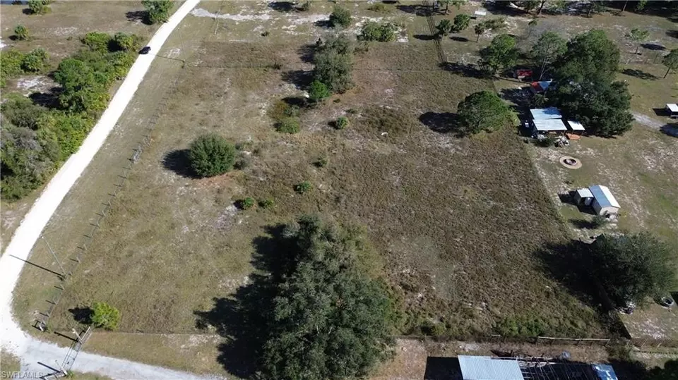 1200 Naples Ave, Clewiston, FL 33440 | MLS# 2025026358 | 10 Photos - Movoto