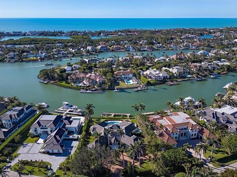 3630 Rum Row, Naples, FL 34102 | 27 Photos | MLS #223003814 - Movoto