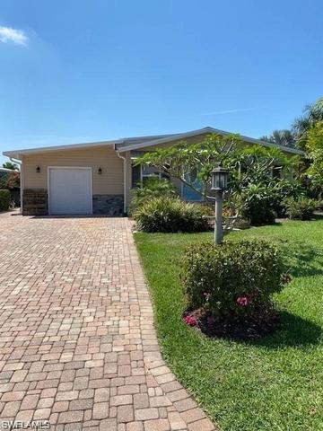 Naples Manor, Naples, FL Homes with Waterfront For Sale - Movoto