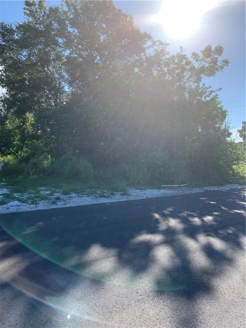 8230 133rd Pl, Sebastian, FL 32958 - Movoto.com