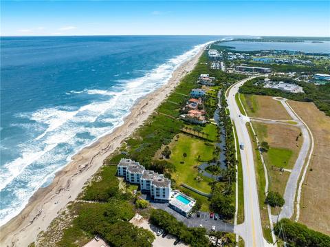 1289 NE Ocean Blvd #4, Stuart, FL 34996 | 36 Photos | MLS #267450 - Movoto