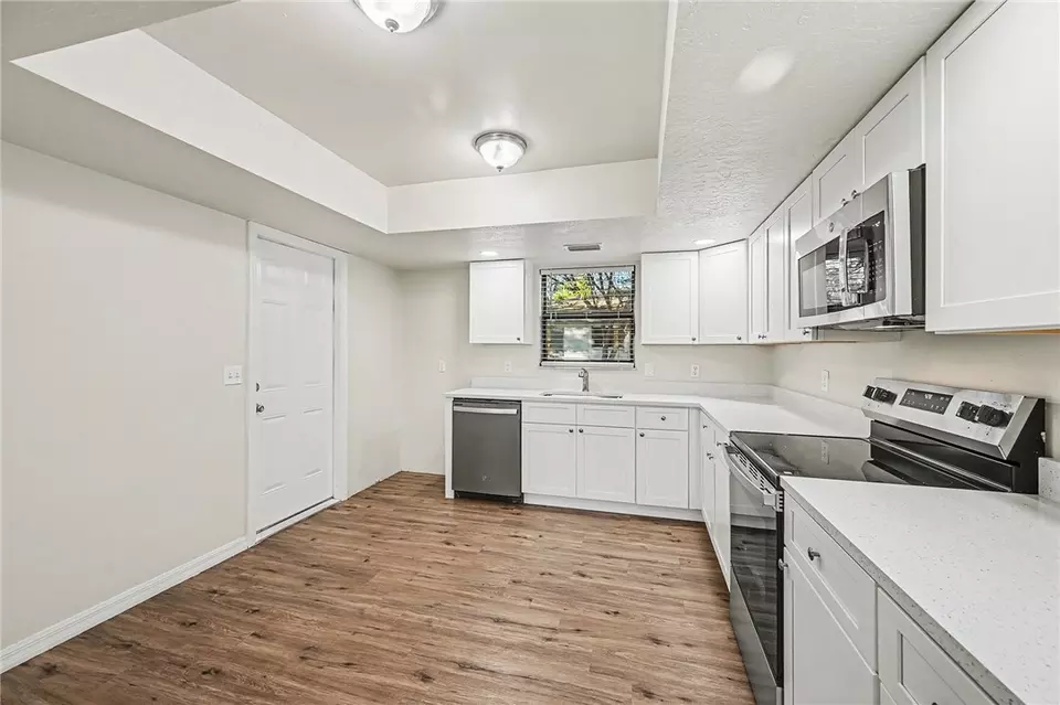 110 Cardinal Dr, Sebastian, FL 32958 | MLS# 294617 | 28 Photos - Movoto