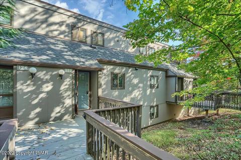 122 Cross Country Ln, Tannersville, PA 18372 | 29 Photos | MLS #PM ...