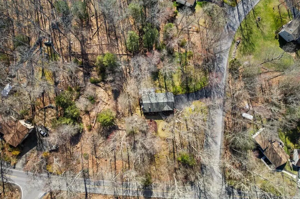 2109 Deerfield Way, Scotrun, PA 18355 | MLS# PM-131196 | 48 Photos - Movoto