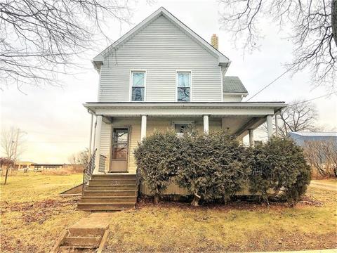 245 S Main St, Elderton, PA 15736 | 24 Photos | MLS #1376090 - Movoto