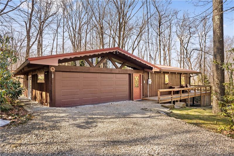 2095 Rocky Ridge Rd, Acme, PA 15610 | 25 Photos | MLS #1541196 - Movoto