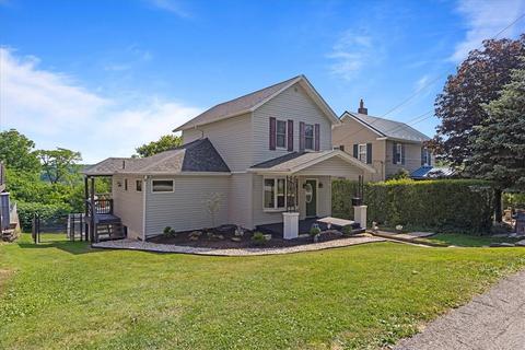 1119 Grant Ave, Irwin, PA 15642 | 19 Photos | MLS #1561666 - Movoto