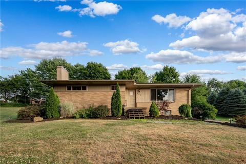 138 Green Manor Dr, Butler, PA 16002 - Movoto.com