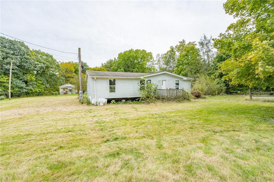 1194 Pleasant View Dr, Vandergrift, PA 15690 | 1 photo | MLS #1578721 ...