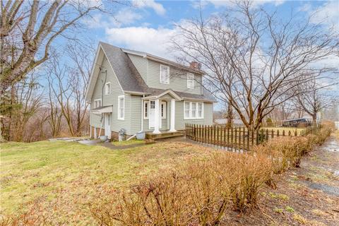 1195 Dutch Ridge Rd, Beaver, PA 15009 | 27 Photos | MLS #1604227 - Movoto