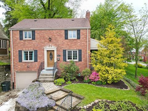 227 Montclair Ave, West View, PA 15229 | 36 Photos | MLS #1605332 - Movoto