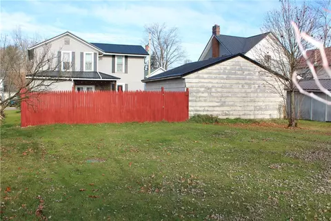 109 W Wood St, Cochranton, PA 16314 | 28 Photos - Movoto