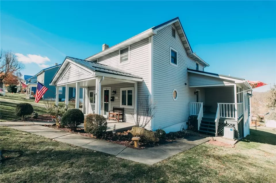 330 Walcott St, Clymer, PA 15728 | 50 Photos - Movoto