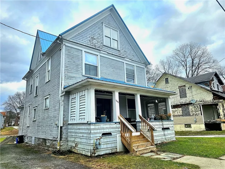 1045 School St, Indiana, PA 15701 | 33 Photos - Movoto