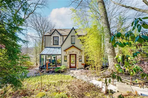 773 Gypsy Ln, Pittsburgh, PA 15228 | 28 Photos - Movoto