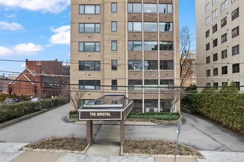 4601 Fifth Ave #226, Pittsburgh, PA 15213 | 15 Photos - Movoto