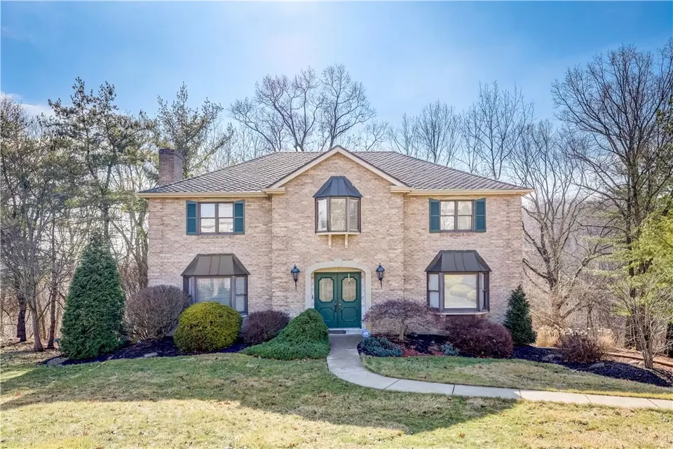 228 Springhouse Dr, Jefferson Hills, PA 15025 | 29 Photos - Movoto