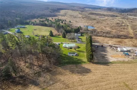 330 Fike Hollow Rd, Meyersdale, PA 15552 | 35 Photos - Movoto