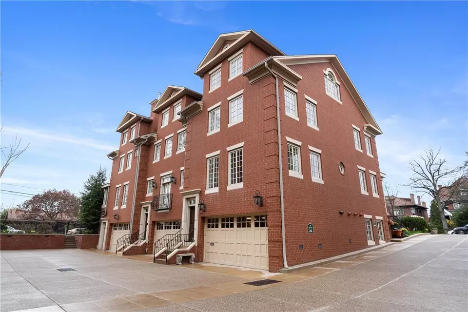 1404 Beechwood Blvd, Pittsburgh, PA 15217 | 31 Photos - Movoto