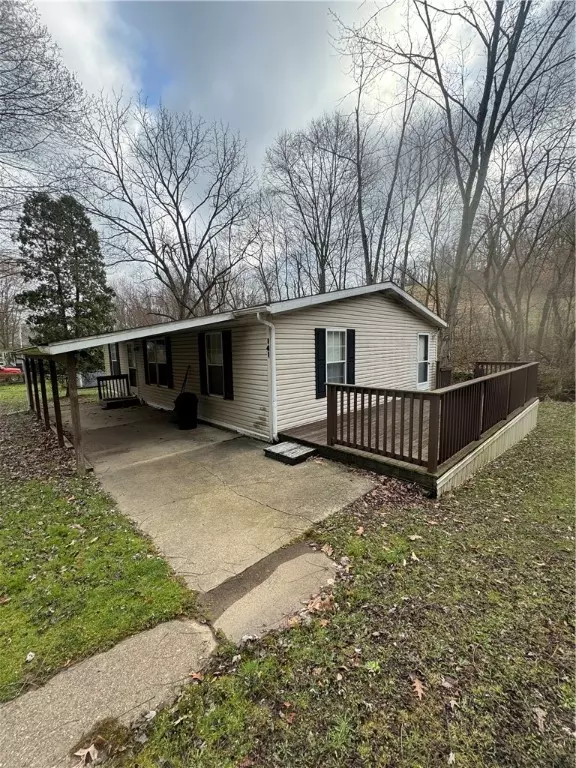 141 Little Creek Dr, Rochester, PA 15074 | 17 Photos - Movoto