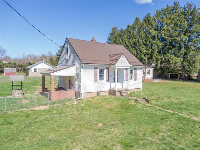 1134 Overlook Dr, Vandergrift, PA 15690 | 21 Photos - Movoto