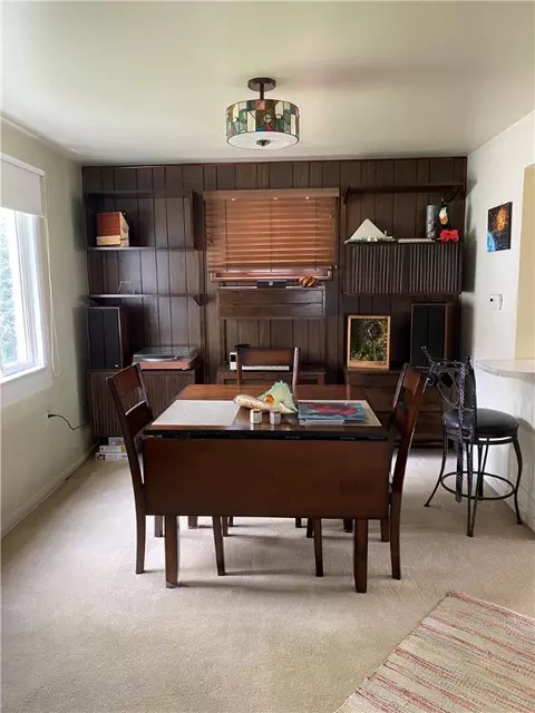 7 Mechling Way, Greensburg, PA 15601 | 15 Photos - Movoto