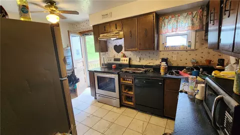 340 Dry Run Rd, Monongahela, PA 15063 | 14 Photos - Movoto