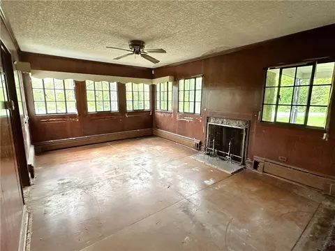 145 Mellott Dr, Johnstown, PA 15905 | 16 Photos - Movoto