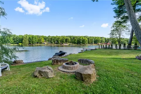 540 Lake Shore Rd, Friedens, PA 15541 | 43 Photos - Movoto