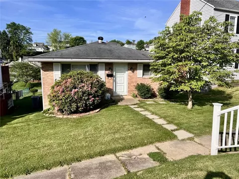 183 Carnation St, Uniontown, PA 15401 | 16 Photos - Movoto