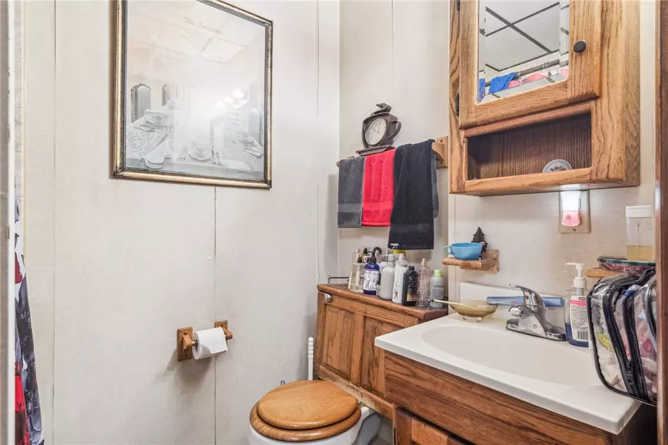 21 Moody, Braddock, PA 15104 | MLS# 1691995 | 9 Photos - Movoto