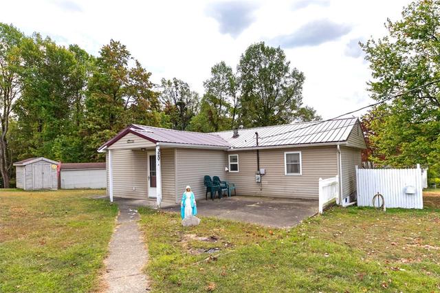 320 Cemetery Rd, Perryopolis, PA 15473 | MLS# 1721293 | 18 Photos - Movoto