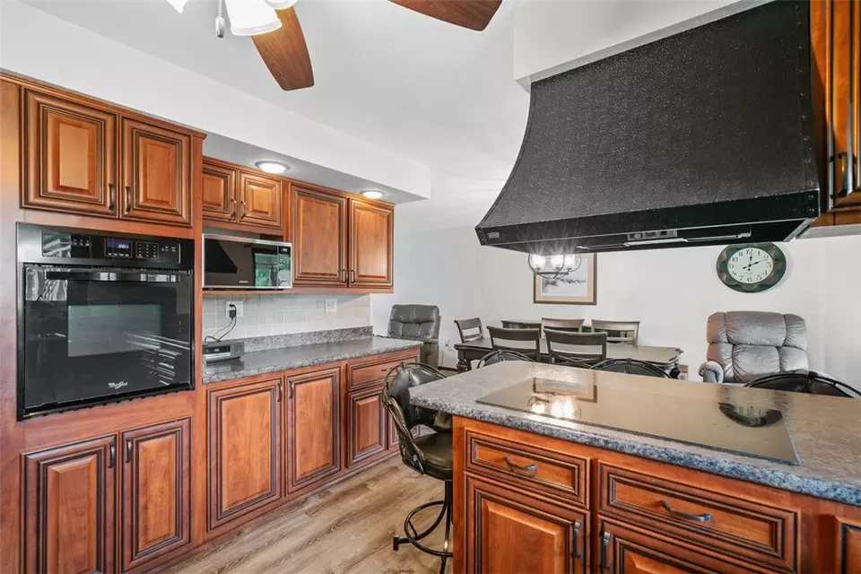 109 Sunset Ln, Aliquippa, PA 15001 | MLS# 1726569 | 19 Photos - Movoto