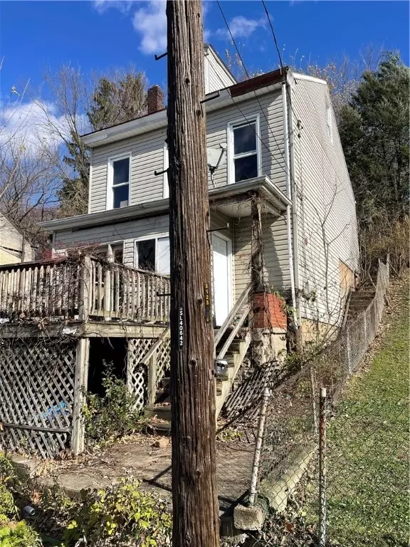 1818 Overbeck St, Pittsburgh, PA 15212 | MLS# 1730828 | 4 Photos - Movoto