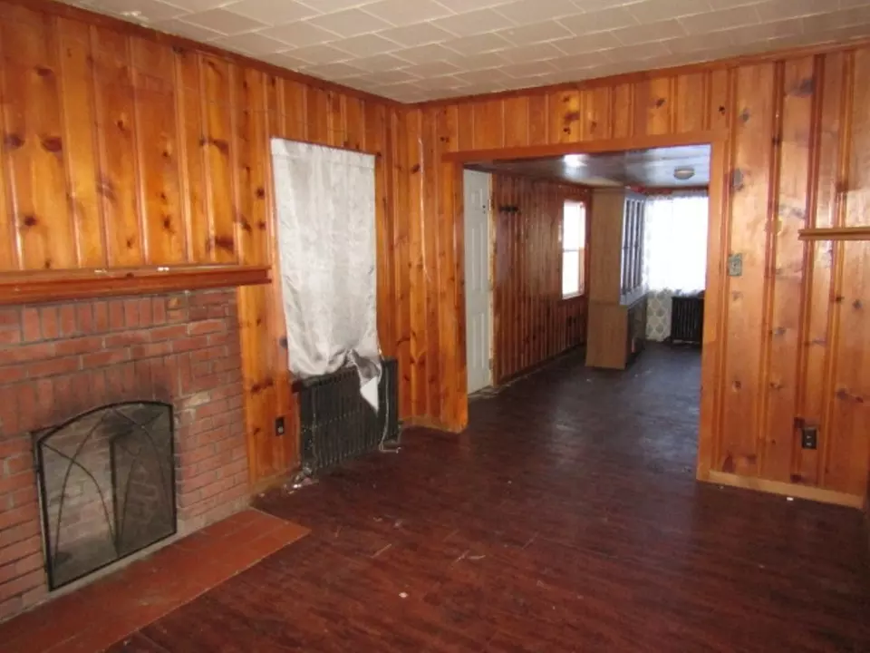 6239 Old Route 8, Butler, PA 16002 | MLS# 1735037 | 25 Photos - Movoto