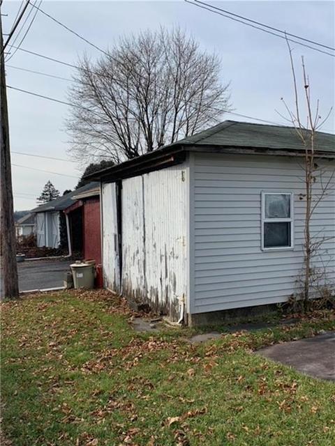 422 2nd St, Weatherly, PA 18255 | 18 Photos | MLS #714846 - Movoto