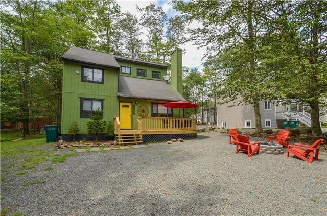 8507 Bumble Bee Ln, Coolbaugh Twp, PA 18466 | 31 Photos - Movoto