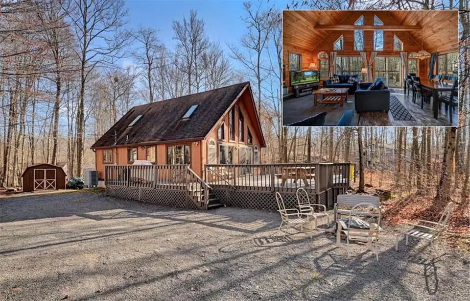 104 Wyomissing Dr, Coolbaugh Twp, PA 18347 | 42 Photos - Movoto