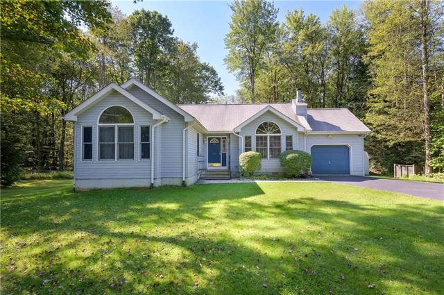 426 Tranquility Ct, Long Pond, PA 18334 | 27 Photos - Movoto