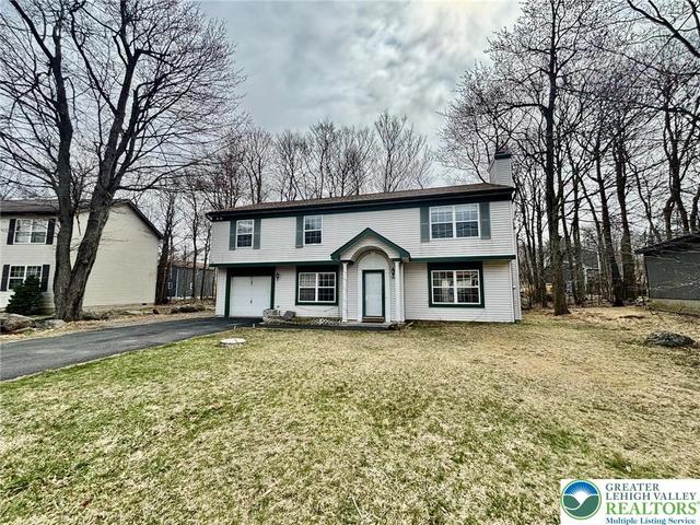 9519 Jasmine Dr, Coolbaugh Twp, PA 18466 - Movoto