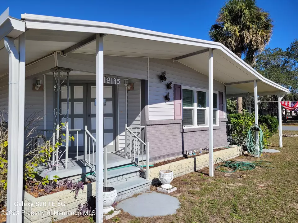 12195 Club House Rd, Brooksville, FL 34613 | 36 Photos - Movoto