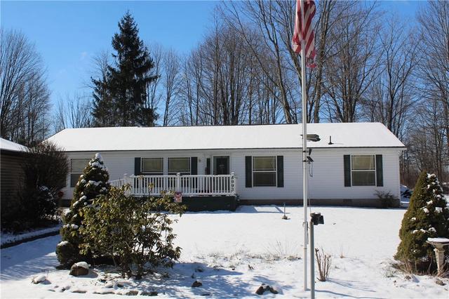 8993 Warren Dr, Espyville, PA 16424 | 22 Photos - Movoto