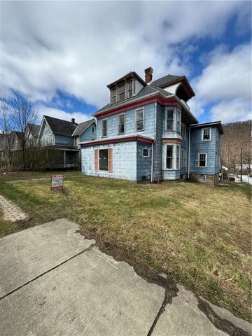 502 W 1st St, Oil City, PA 16301 | 12 Photos - Movoto